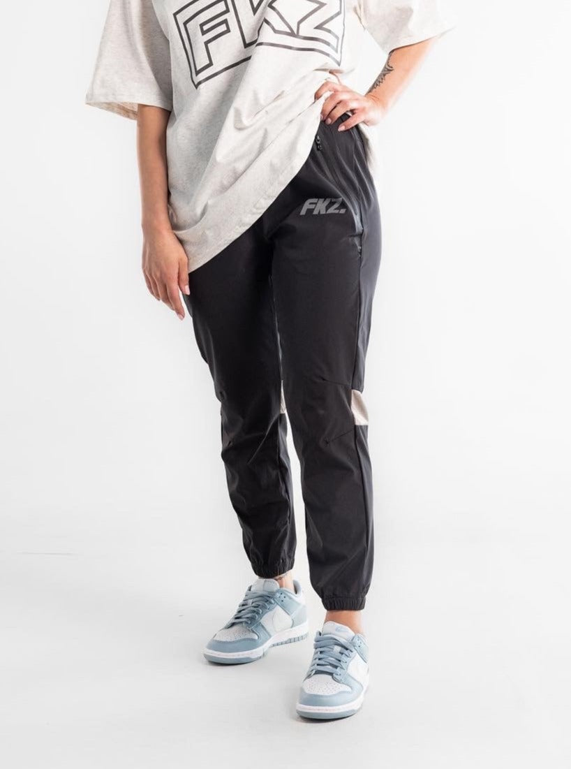 FKZ. TRACK PANTS - BLACK – FKZ ACTIVE